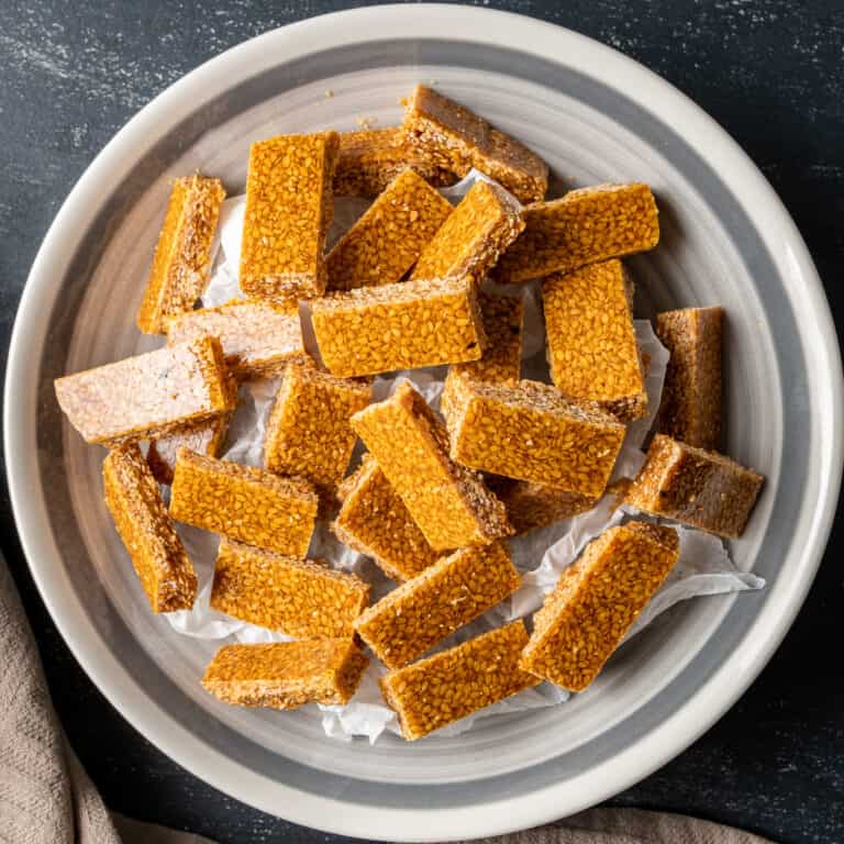 Sesame Candy Crunch - Give Recipe