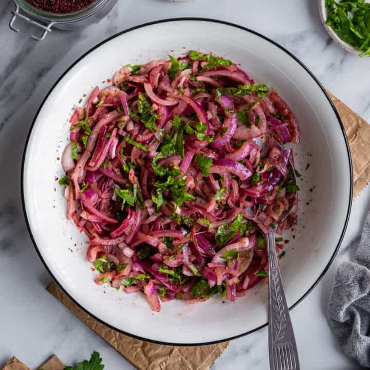 Sumac Onions (Turkish Onion Salad) - Give Recipe