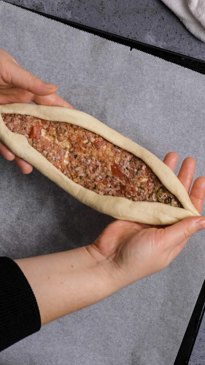 Pide (Turkish Flatbread Pizza) - Give Recipe