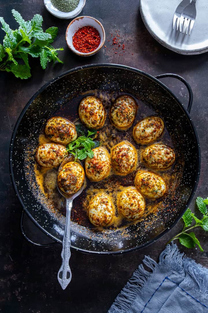 Yumurta Kapama (Turkish Boiled Eggs with Spiced Butter) - Give Recipe